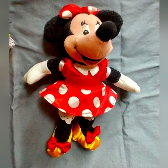 Disney | Toys | Minnie Mouse 8 Bean Bag | Poshmark